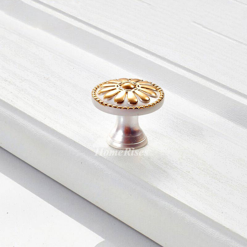 Small Drawer Knobs Oil-Rubbed Bronze Carved Zinc Alloy Bedroom